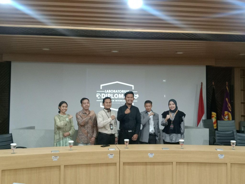 Penandatanganan Perjanjian Kerja Sama (PKS) Antara FISIP UPNVJ Dengan FISIP Universitas ...